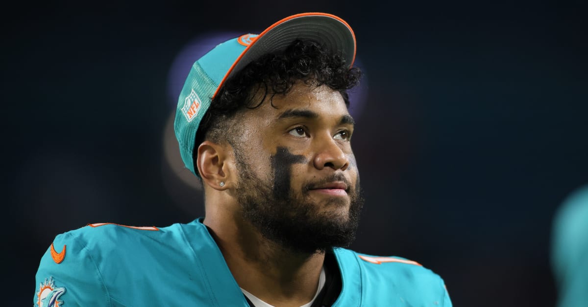 Miami Dolphins' Tua Tagovailoa gets a major slap in the face from ...