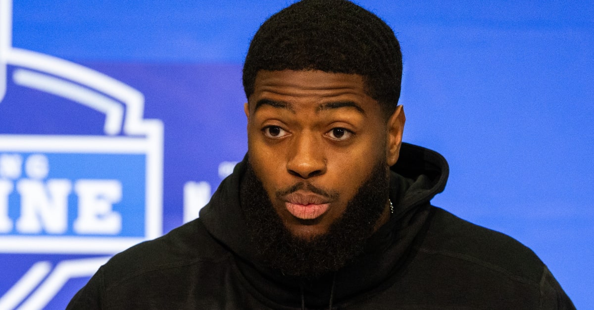 Chicago Bears officially schedule a Top-30 visit with Florida State ...