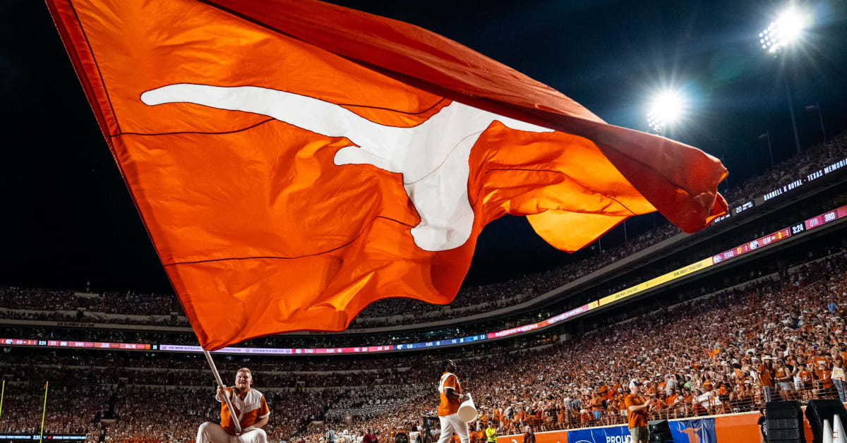 Texas fans set new donation records to Longhorn Foundation with $200 ...