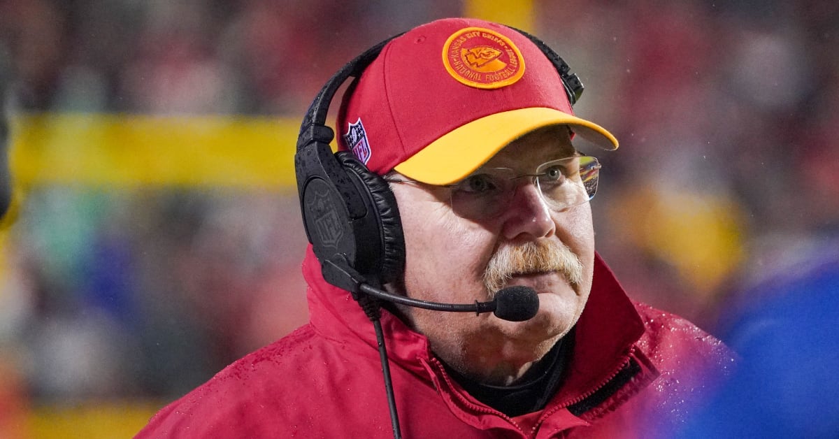 Chiefs set to sign TE Irv Smith Jr. in free agency