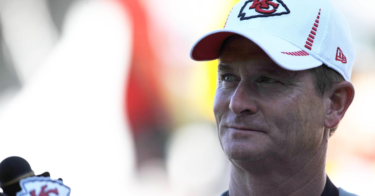 Chiefs radio broadcaster Mitch Holthus out vs. Packers due to COVID-19