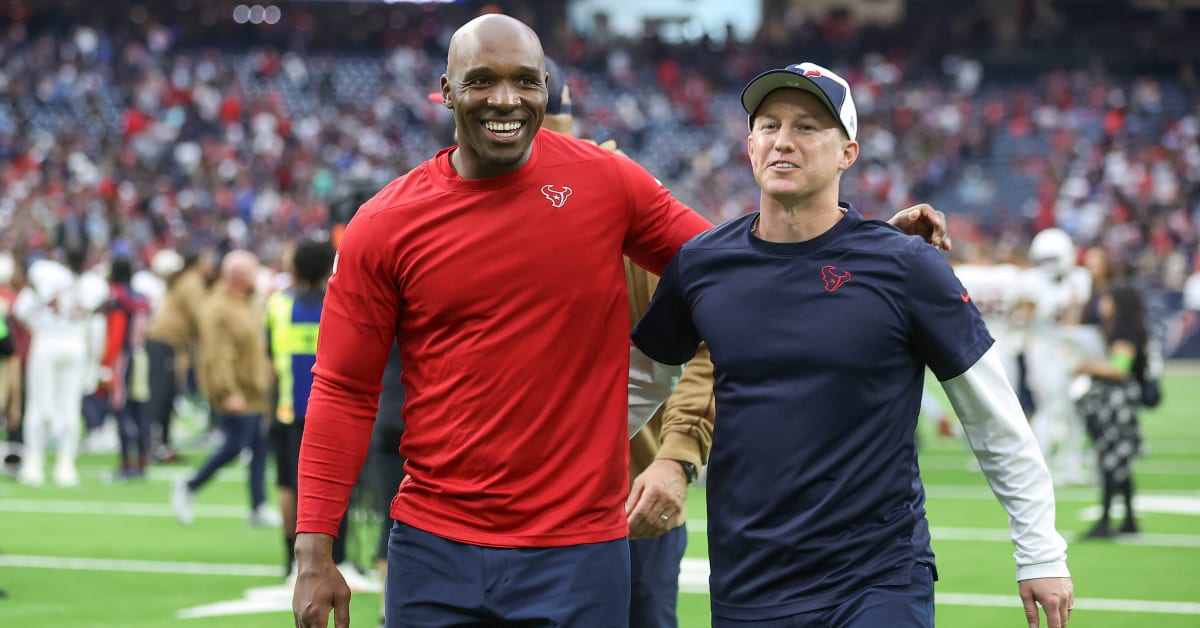 Bobby Slowik has obvious reasons to stay with Texans Bobby Slowik has obvious reasons to stay with Texans