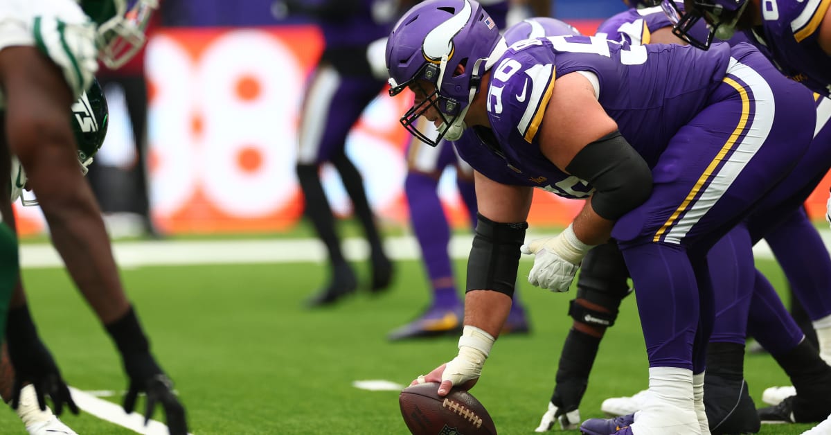 Amid Sam Darnold's success, Vikings HC Kevin O'Connell heaps praise on unsung hero behind his ...