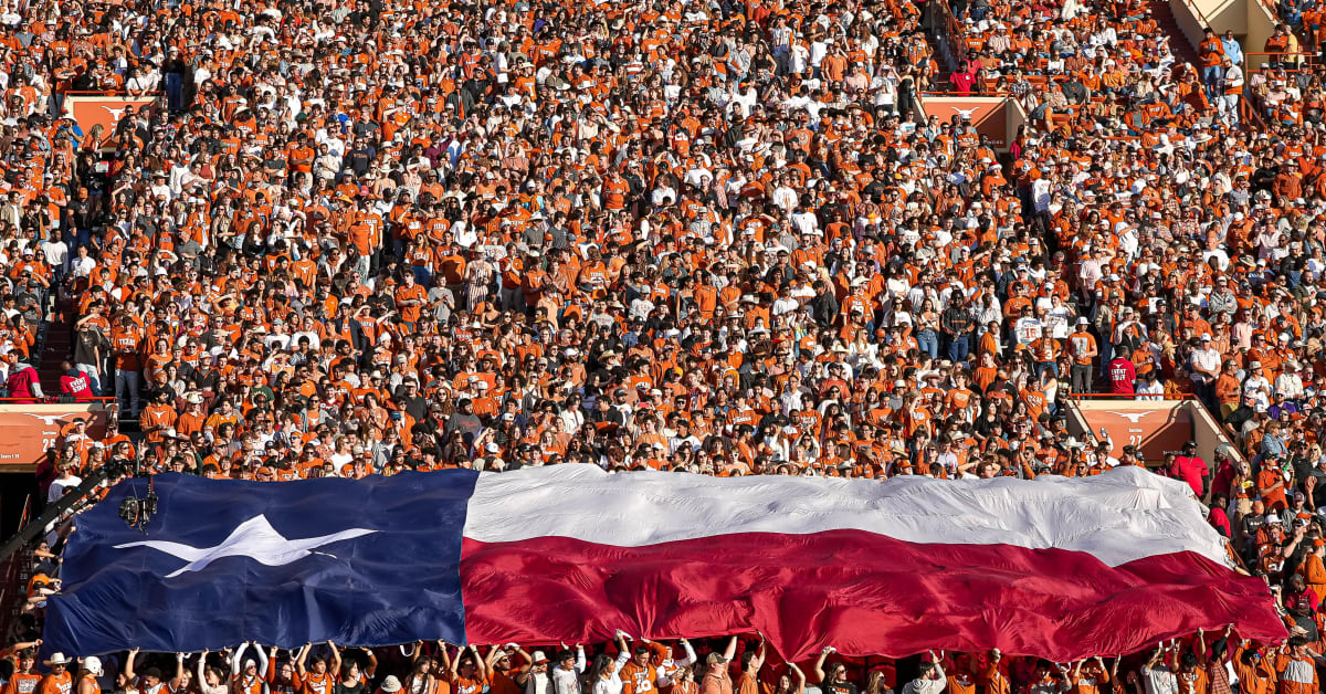 ‘Longhorn Nation, thank you’: Steve Sarkisian, Longhorns loved DKR ...
