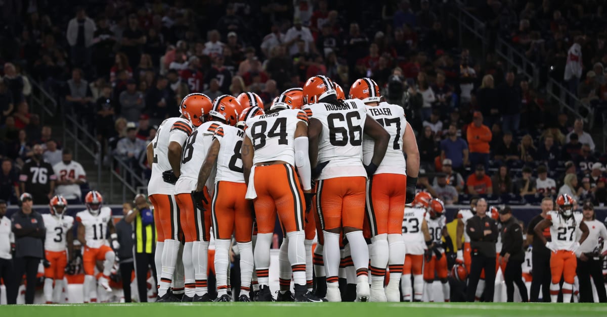 Browns to hire Eagles' Roy Istvan to be assistant offensive line coach ...