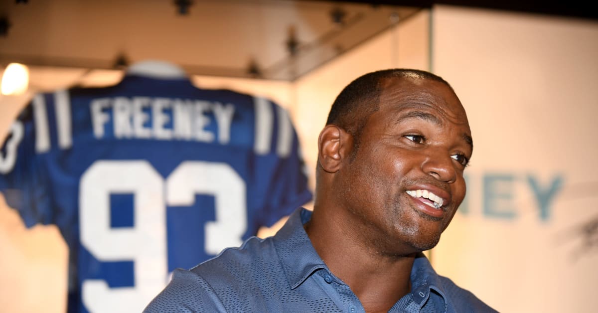 Dwight Freeney let the world know it's time for his former Indianapolis Colts teammate to join ...