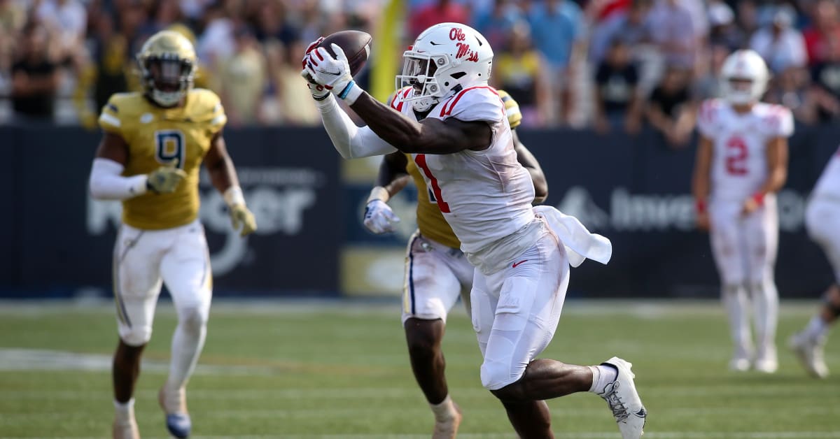 Patriots hosting big pass-catching target on pre-draft visit