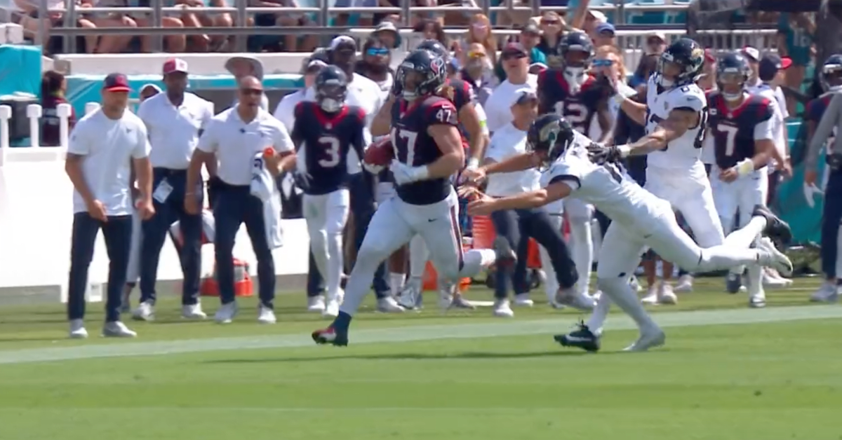 Texans fullback Andrew Beck sends teammates wild with incredible touchdown