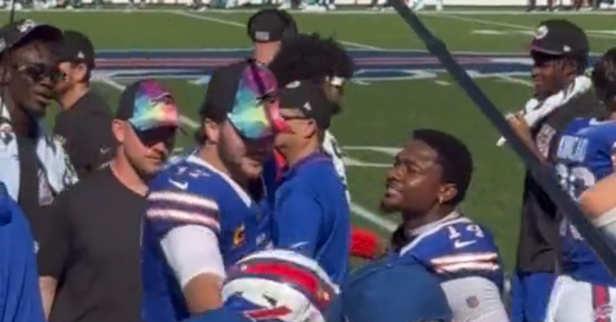 Bills: Stefon Diggs' sideline interaction with Josh Allen goes viral for all the right reasons