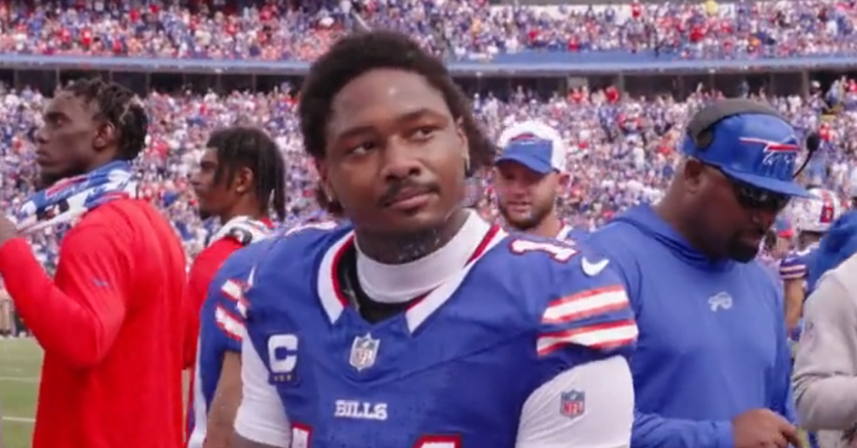 Bills' Stefon Diggs caught in yet another viral sideline interaction