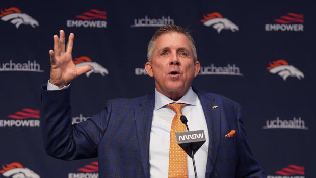 Broncos hire Mike Westhoff and Ben Kotwica to oversee special teams