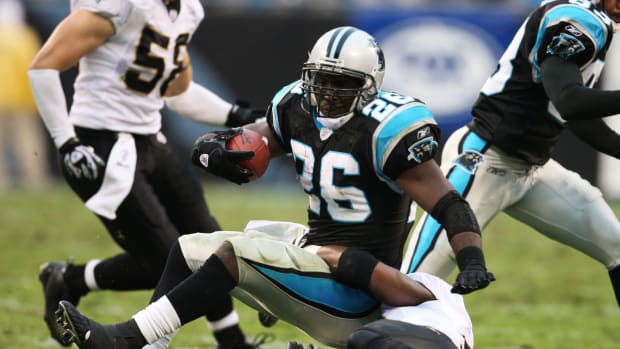 Former Panthers player gets massive coaching gig in the college ranks