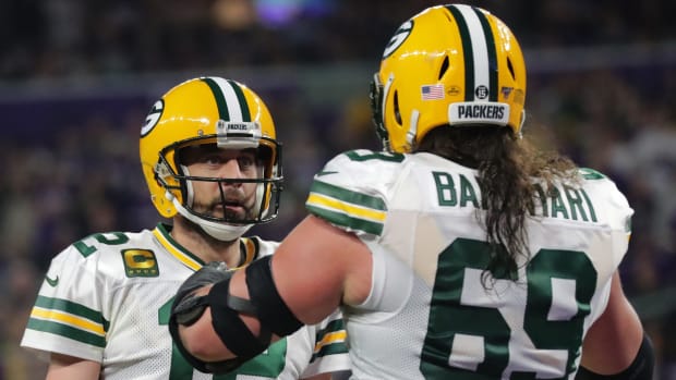 Former Packers All-Pro ironically throws shade at Aaron Rodgers while sending heartfelt message ...