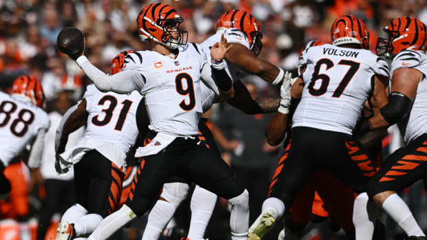 Bengals, Joe Burrow need to expect more out of their offense after ...