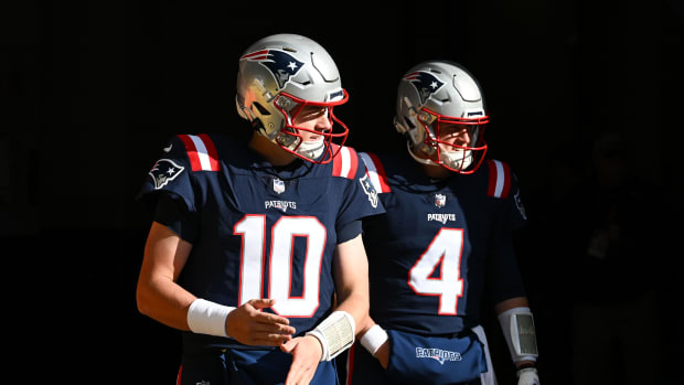 Patriots quarterbacks weigh in on disastrous handling of position
