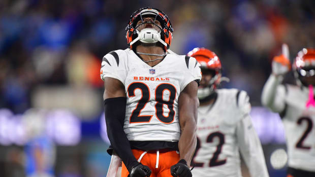 Bengals Week 11 Snap Counts vs Chargers: Defensive chaos was nearly ...