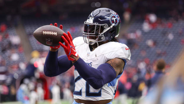Derrick Henry is an early winner of NFL Free Agency without signing ...
