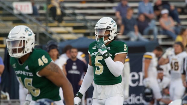 Patriots sign Marte Mapu to rookie contract