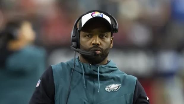 Eagles lock in special teams coordinator Michael Clay with new contract