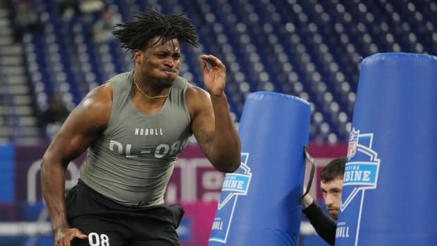 Eagles' massive UDFA Gabe Hall projected to make the 53-man roster