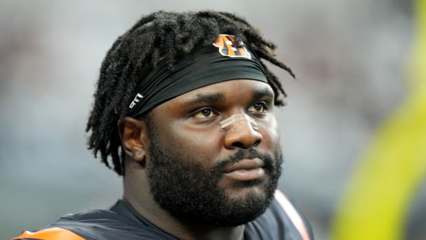 Bengals reporter says DJ Reader will "set the tone for the whole ...