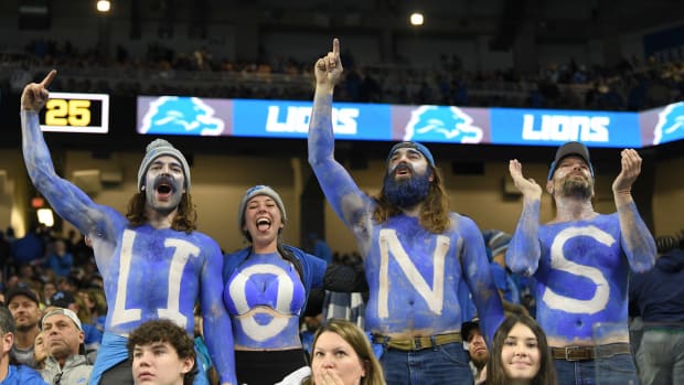 Detroit Lions sell out season tickets for the first time ever in Ford Field Detroit Lions sell out season tickets for the first time ever in Ford Field