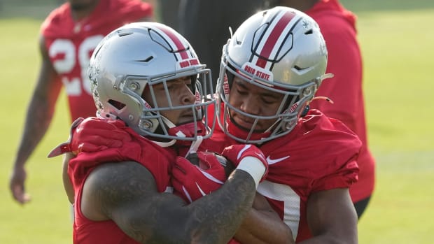 Former Buckeye makes bold statement about Ohio State’s next starting ...