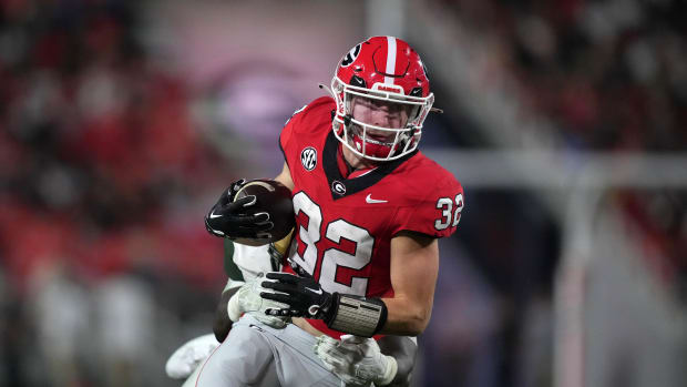 3 Georgia Bulldogs emerging at 2024 fall camp receive high praise from ...