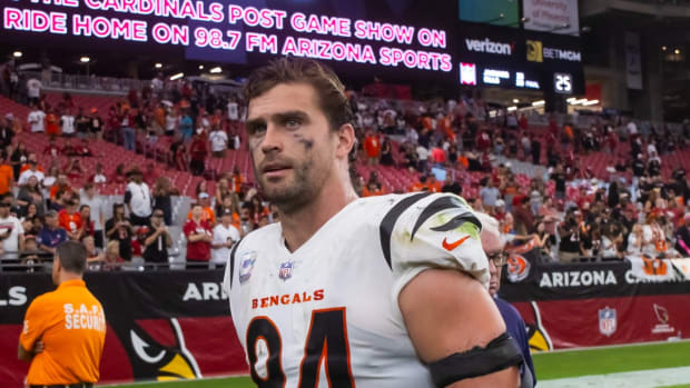 Bengals' Sam Hubbard details playing through injury during 2023 season ...