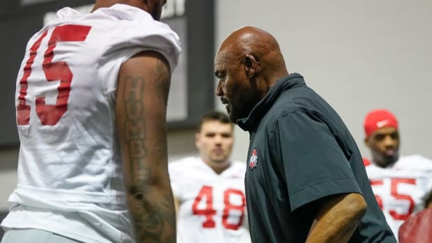 Ohio State Buckeyes get terrific news on key recruit, but face a tough ...