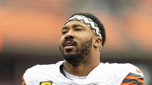 Browns playmaker shares strong reaction to Myles Garrett’s trade ...