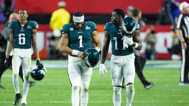 Conflicting reports emerge on Eagles' rumored locker room problems
