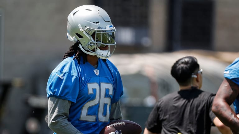 Don’t panic: Jahmyr Gibbs' agent has a history of last-minute deals