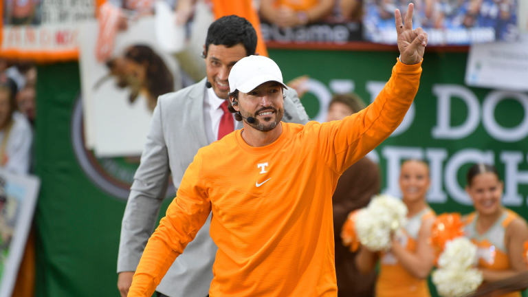 Tony Vitello gives great description of Tennessee Vols fans