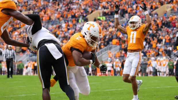 Former Tennessee Vols standout promoted to active roster for Week 3 of ...