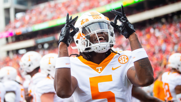 Tennessee coach comments on senior CB Kamal Hadden's progress ahead of ...