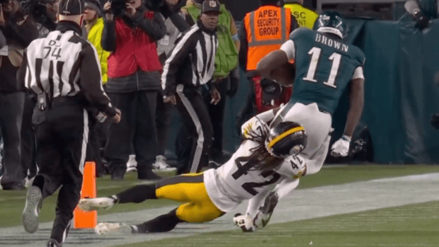 Eagles should be furious at Steelers 'illegal' play at the end of ...