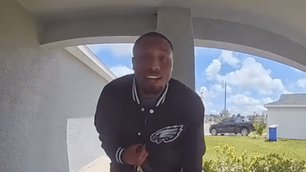 Philadelphia Eagles cornerback Isaiah Rodgers Sr. announces his ...