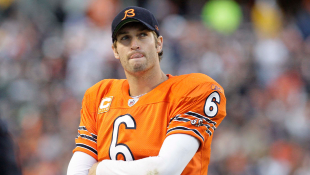 Former Vanderbilt QB and current Nashville resident Jay Cutler clowned ...