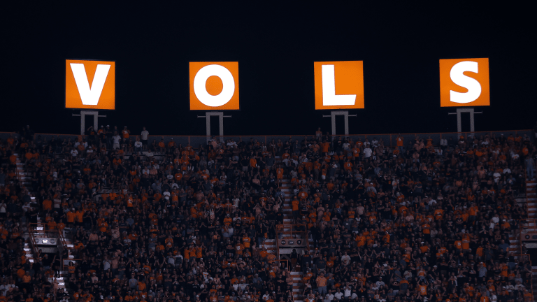 Vols insider says Tennessee 'blew the roof' off coveted recruit's ...