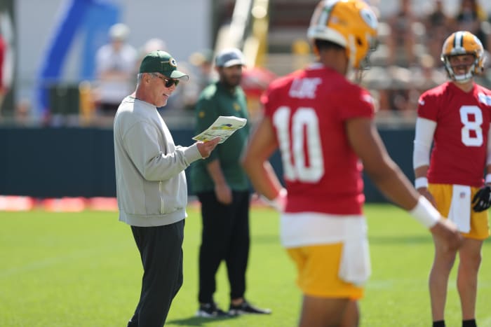 Packers QBs coach Tom Clements will return in 2024