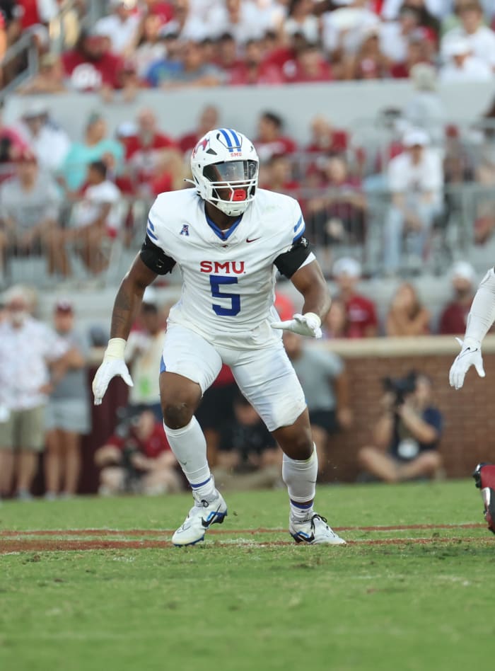 Once an ACC afterthought, SMU star pass rusher Elijah Roberts is ready ...
