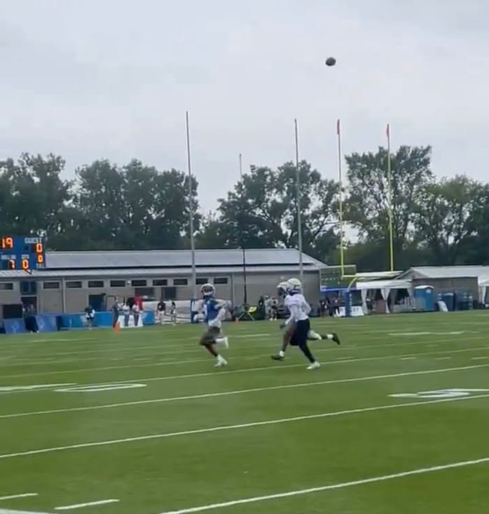 Jameson Williams torches two Lions defensive backs in a big time ...