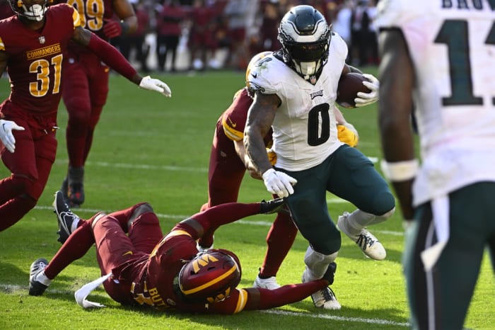 Eagles' D'Andre Swift fined for 'unnecessary roughness' vs. Commanders