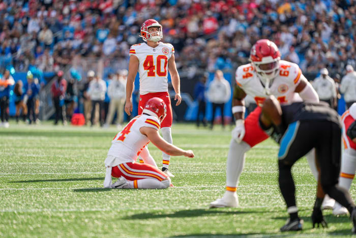 Chiefs K Spencer Shrader is already proving his new team right for ...