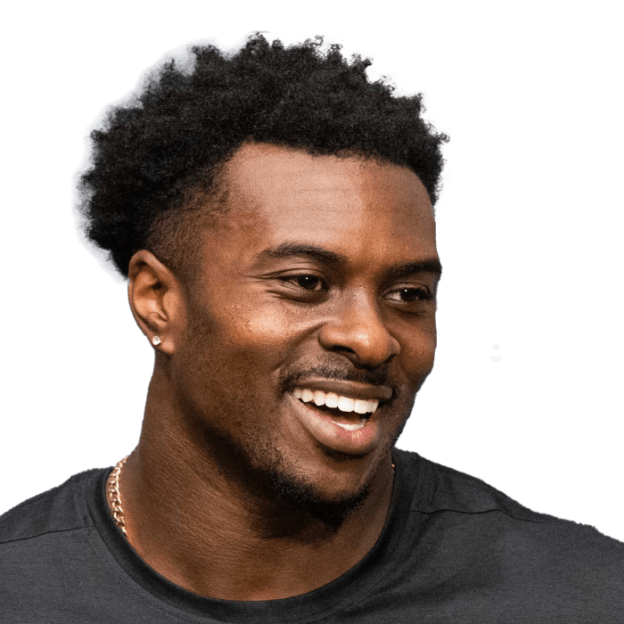 Steelers elevate LB Kyron Johnson from practice squad ahead of Colts game