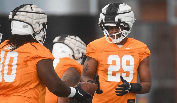 Tennessee coach sends strong message to former 5-star recruit that's ...