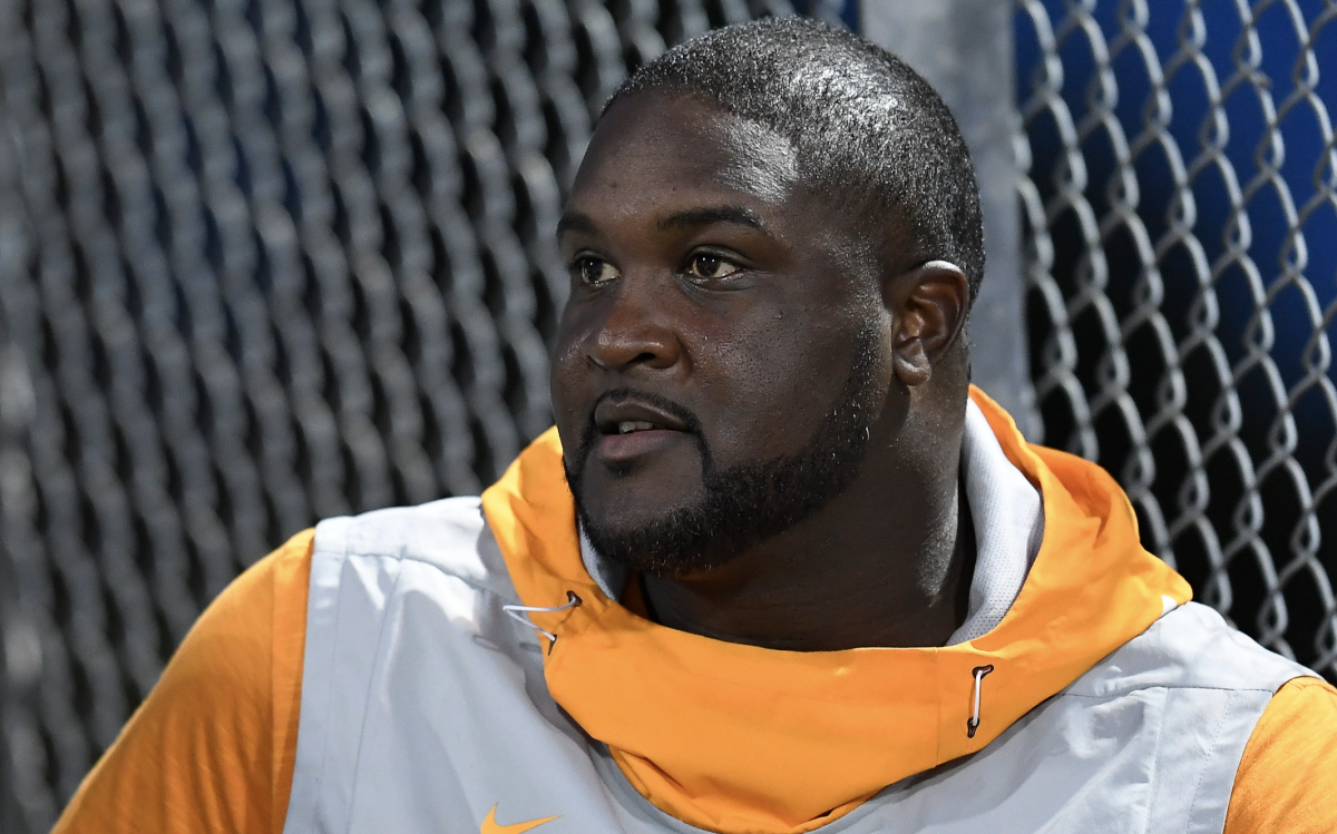 Listen: Tee Martin was once denied a job at Tennessee after his NFL ...