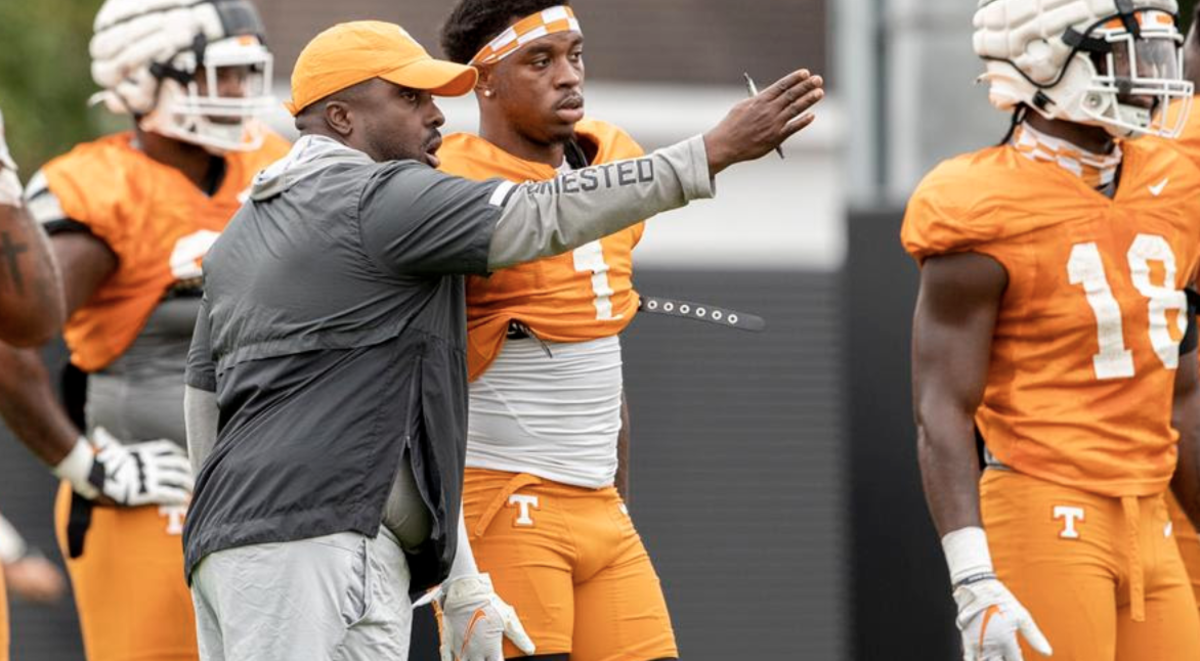 Tennessee Vols DC Tim Banks is a candidate for a position at ...