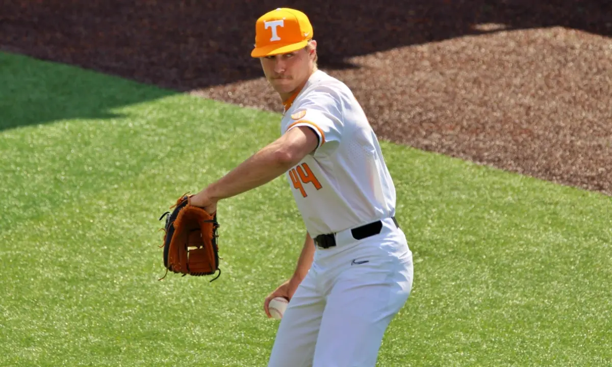 Tennessee Vols pitcher throws faster pitch than any pitch from MLB in 2021